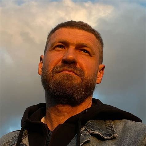 З відносин де один віддає а другий отримує найчастіше йдуть саме ті хто брав Така людина