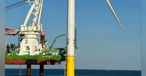 Avangrid Cip Install First Turbine For Vineyard Wind 1 Offshore