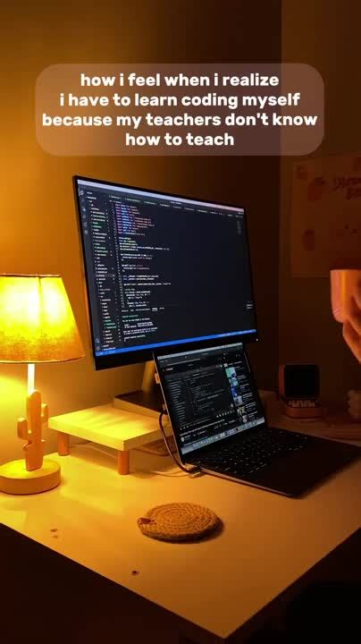 Video Do You Know Anyone Who Is Like This 😂😂 😂 Programminghumor