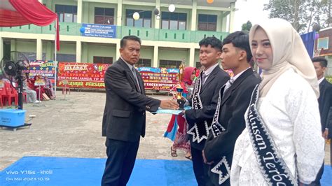 Lepas Peserta Didik Smkn 2 Kalianda Ini Pesan Nyoman Mister