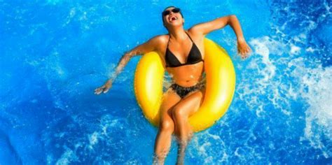 21 Best Spf Lotions And Sunblock For Every Skin Type Yourtango