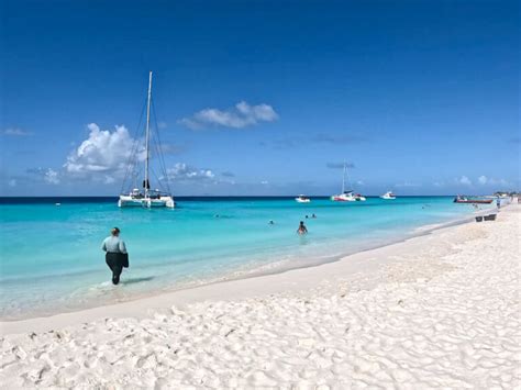 Is A Day Trip To Klein Curaçao Worth It