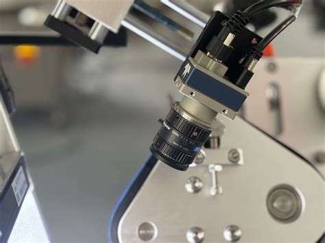 Custom Labeling Machine Sevices Viallabeller