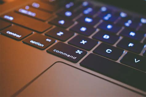 Maîtriser Les Caractères Spéciaux Avec La Touche Shift Sur Mac Cyberpixel