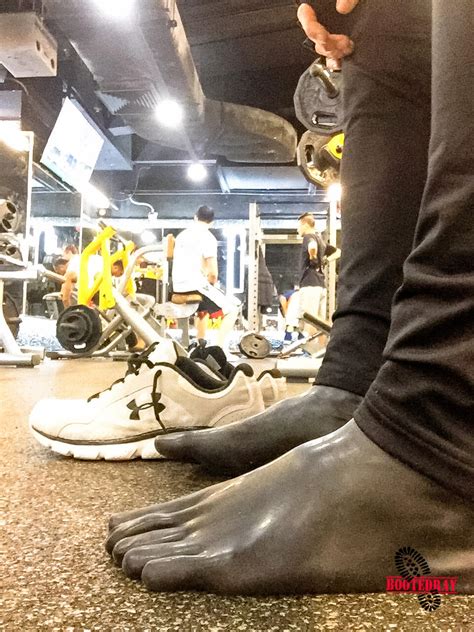 Rubber Object Training Bootedray