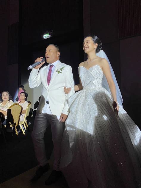 วิวาห์ชื่นมื่น ไมค์ ภิรมย์พร ปลื้มใจ น้องเมย์ ลูกสาวคนโตแต่งงานแล้ว คลิป