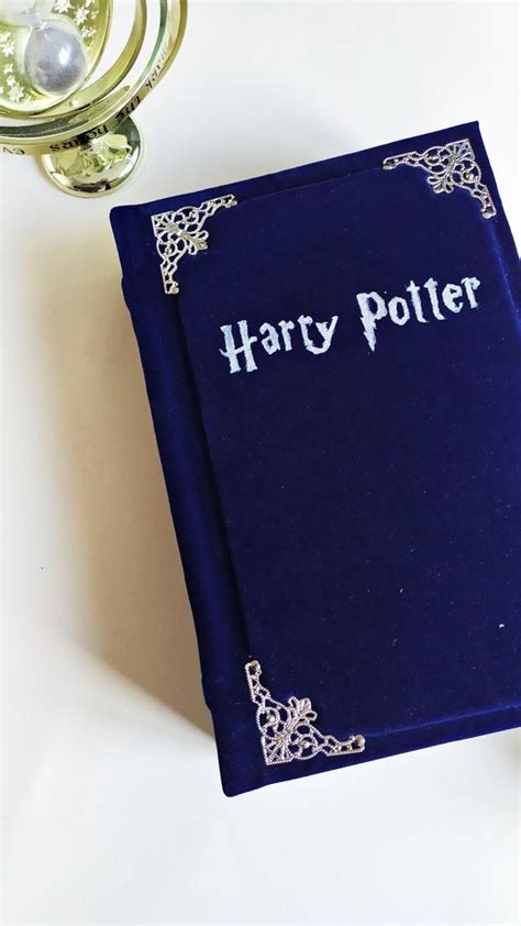 How To Easily Rebind Any Book With Fabric 10 Steps With Pictures Instructables