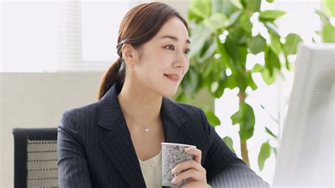 女性国家公務員局長級は5にも満たず nippon