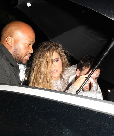Khloe Kardashian Suffers Major Wardrobe Malfunction At Beyonces 41st