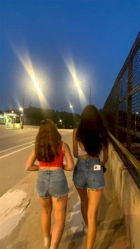 Summer Night Best Friends Girls Night Out City Trip Summer Outfit