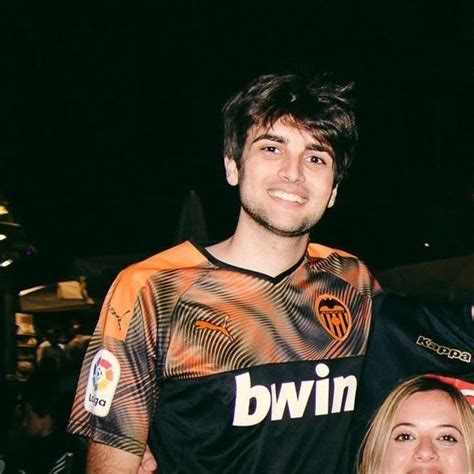 Luca Minopoli Mino Luca • Threads Say More