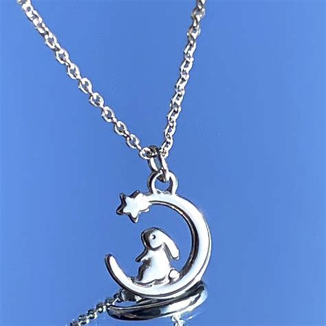 당일출고🌙전설속의 옥토끼🐇all 써지컬 초승달 달토끼 목걸이 에이블리