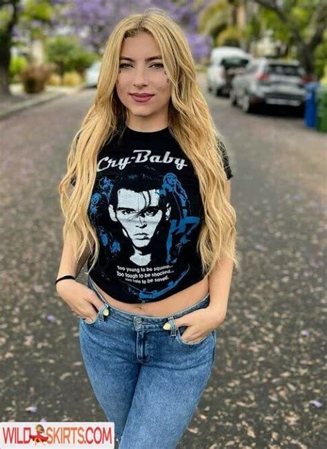 Annie Lederman Annielederman Lexnstuff Nude Onlyfans Instagram