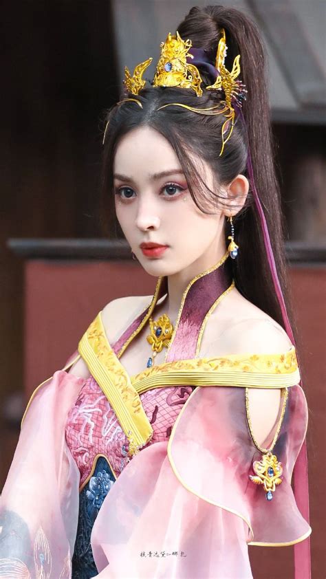 Pin van MiLan op SAO NỮ HOA NGỮ 2 Pin van MiLan op SAO NỮ HOA NGỮ 2