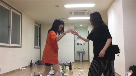 해인이랑도 만든 핸드셰이크 Youtube