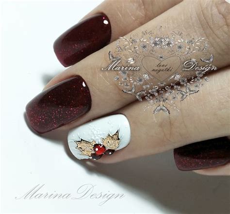 Новогодишен маникюр къси нокти За Жената