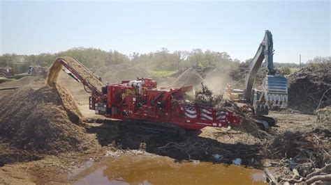 대형 목재파쇄기 우드칩제조기 임목파쇄기 모델 6420 Youtube