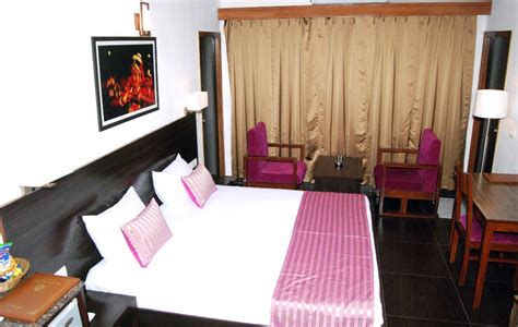 Palette Alka Motel Hotel Bulandshahr Book Hotels Starting From ₹ 2965