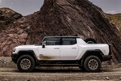 Here Are All The 2025 Gmc Hummer Ev Pickup Interior Colors