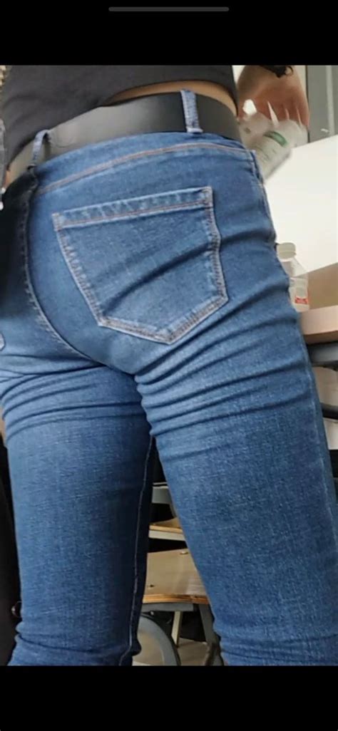 万能墙（接推广） On Twitter 接全国投稿 欢迎反差妹妹来 这里各种服务都有投稿 调教 曝光 私密 刺激 洗脑 绿奴 出卖闺蜜