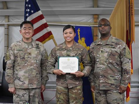 Col Jake Kwon Commander And Command Sgt Maj Ricardo Picryl