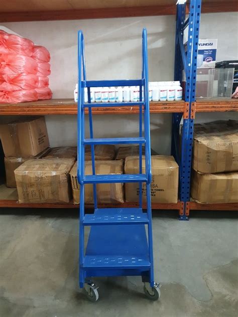 Heavy Duty Platform Ladder For All Home Office Needs Furniture