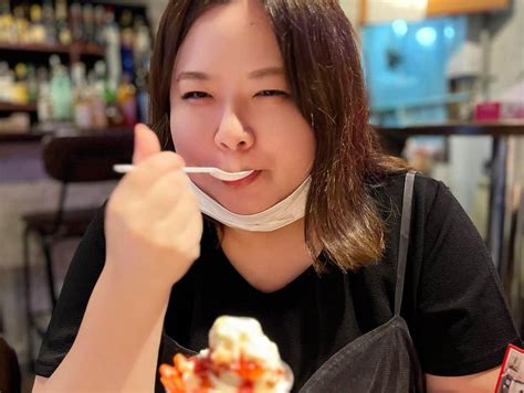 彩羽真矢さんのインスタグラム写真 彩羽真矢instagram「この前大好きなえみみとyuraさんとご飯食べて、えみみからお誕生日