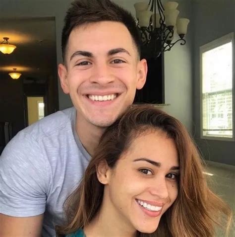 Yanet Garcia Worlds Sexiest Weather Girl Dumped By Professional Call Of Duty Player To Focus