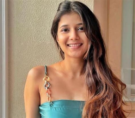 Abhira Sharmasamridhii Shukla At Dt Note P 23