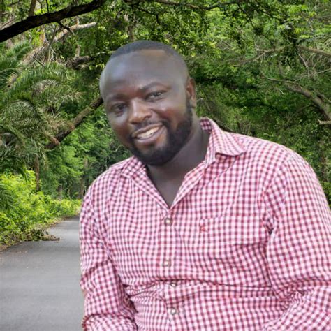 Samuel Mwangi Medium