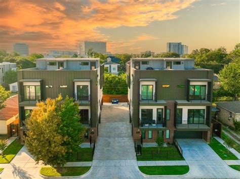 Luxury Townhome Dallas Tx Real Estate 2270 Homes For Sale Zillow