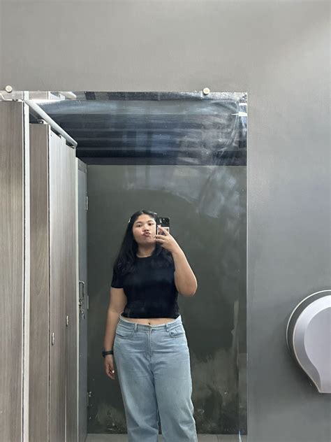 แจกพิกัด 📌👚เสื้อยืดสาวอวบที่ใส่แล้วราศีจับ 🙆‍♀️ แกลเลอรีที่โพสต์โดย Nongjarrr Ws Lemon8