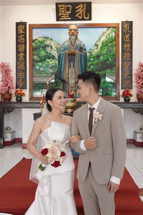 Regi And Serlin Lweddingorganizer Bridestory