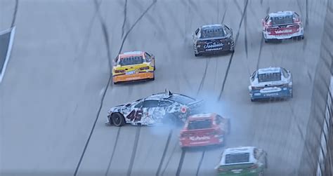 Reddick Makes Incredible Save After Suárez Contact Nascar