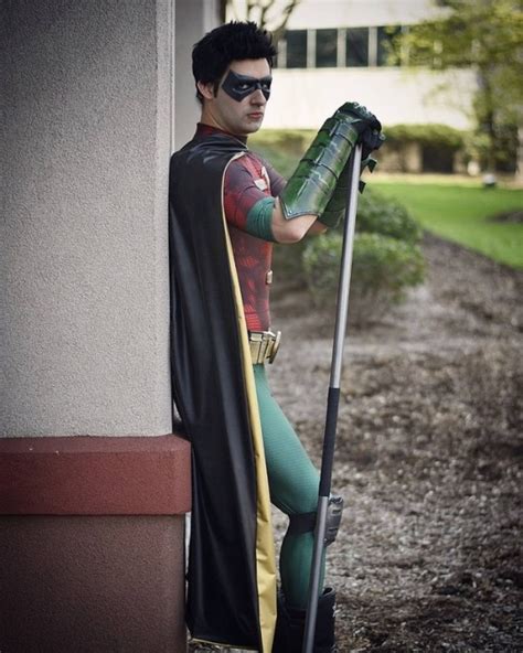 Robin Captured Heroes