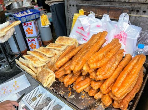 南門燒餅老店嘉義南門圓環老店濃厚豆香配燒餅哪有不掉芝麻的東市場半日遊 蓋瑞哥 機票獵人