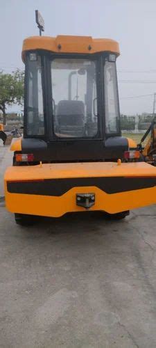 2dxl Jcb Backhoe Loader At Rs 2050000 Jcb Loader In Rohtak Id 2854328221633