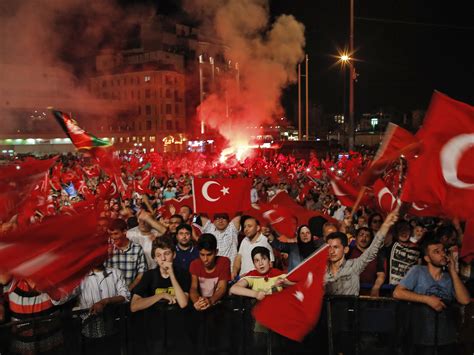Turkeys Post Coup Attempt Purge Widens As Arrests And Firings Grow