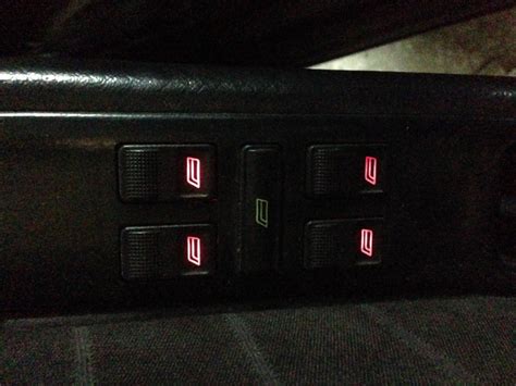 Лампочки в кнопках Part 3 ништяк — Audi 80 B4 4 2 л 1992 года своими руками Drive2