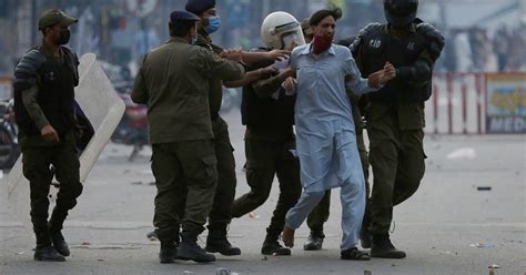 Protests Across Pakistan After Far Right Tlp Leader Arrested Protests