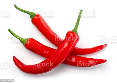 고추 분리 흰색 배경에 칠리 상위 뷰입니다 3 개의 빨간 고추 꼭대기 0명에 대한 스톡 사진 및 기타 이미지 0명 3가지 개체 개체 그룹 Istock