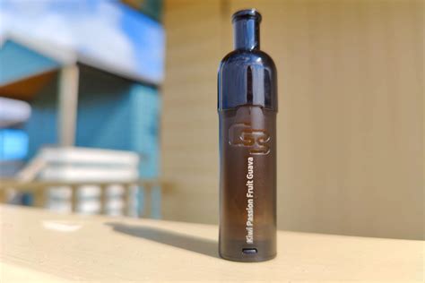 Geek Bar J1 Disposable Vape Review