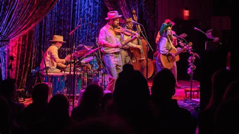 Sierra Ferrell Recorded Live At Analog All Arts