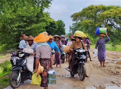 မြင်းခြံတွင် စစ်ကောင်စီ ပစ်ခတ်မှုများကြောင့် အမျိုးသမီး ၃ ဦးသေဆုံး Bur Mizzima Com