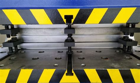 Оборудване и машини Фитинг монтаж ЕООД