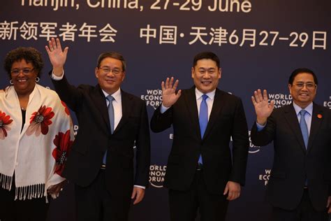 АЙЛЧЛАЛ Ерөнхий сайд Л Оюун Эрдэнэ Давосын эдийн засгийн форумын Ерөнхийлөгчтэй уулзаж “Зуны