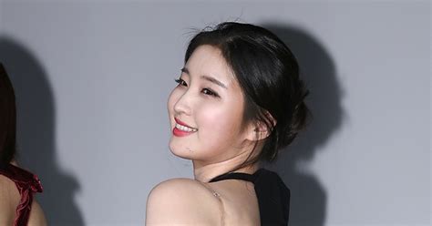 [포토s] 미스 맥심 김나정 아찔한 히프 라인