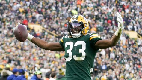 Rb Aaron Jones Rebounds From Injuries To Help Lead Packers Into Postseason