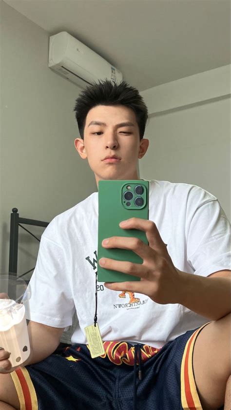 Mens Hairstyles Thick Hair Babe Hairstyles Handsome Asian Men Handsome Guys Korean Babe