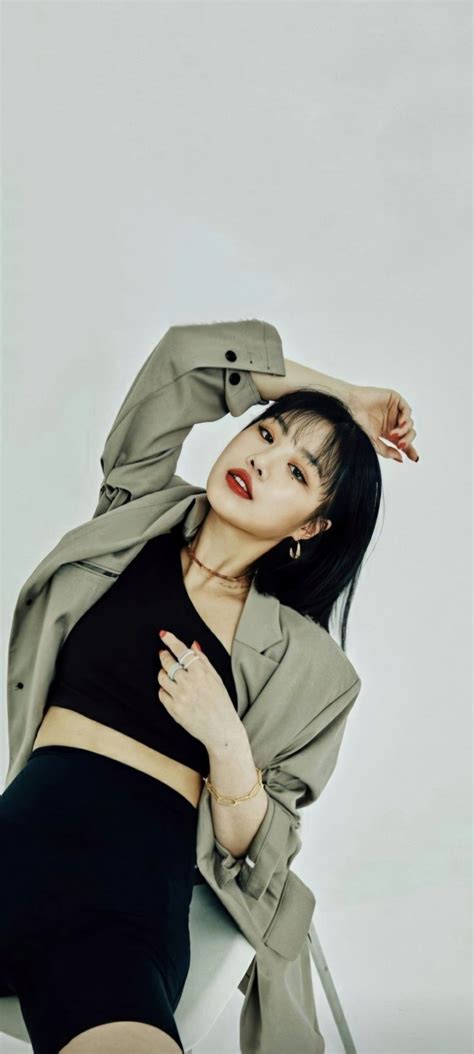 Soojin Wallpaper ♡ G Idle Soojin Raincoat G I Dle